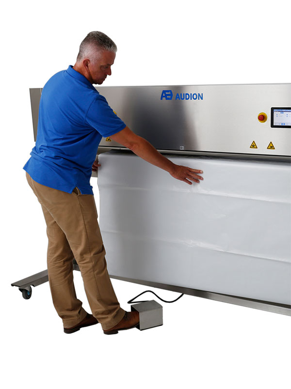 Packing High-Tech products | Audion Elektro